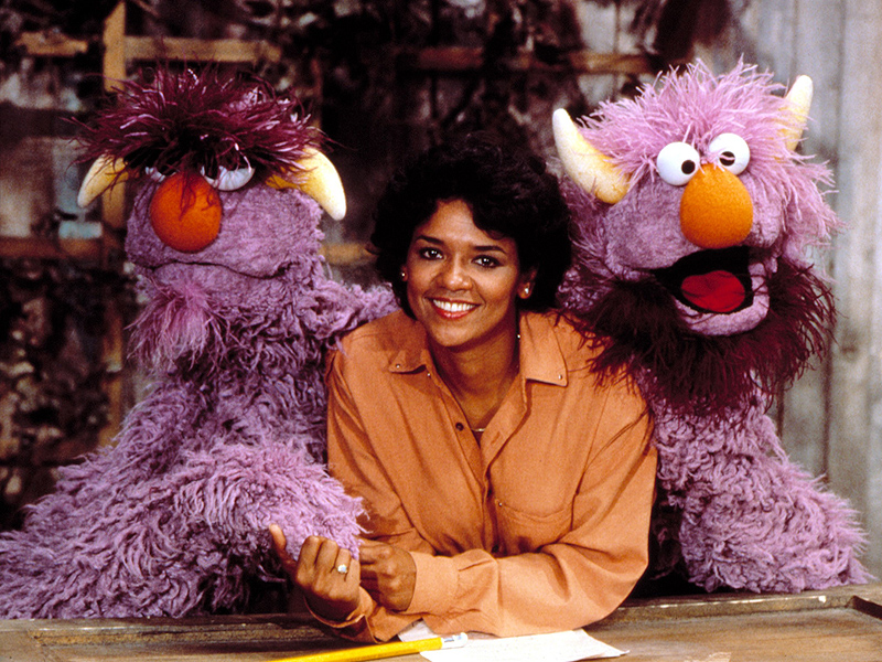 Sesame Street Actress Sonia Manzano Retiring : People.com