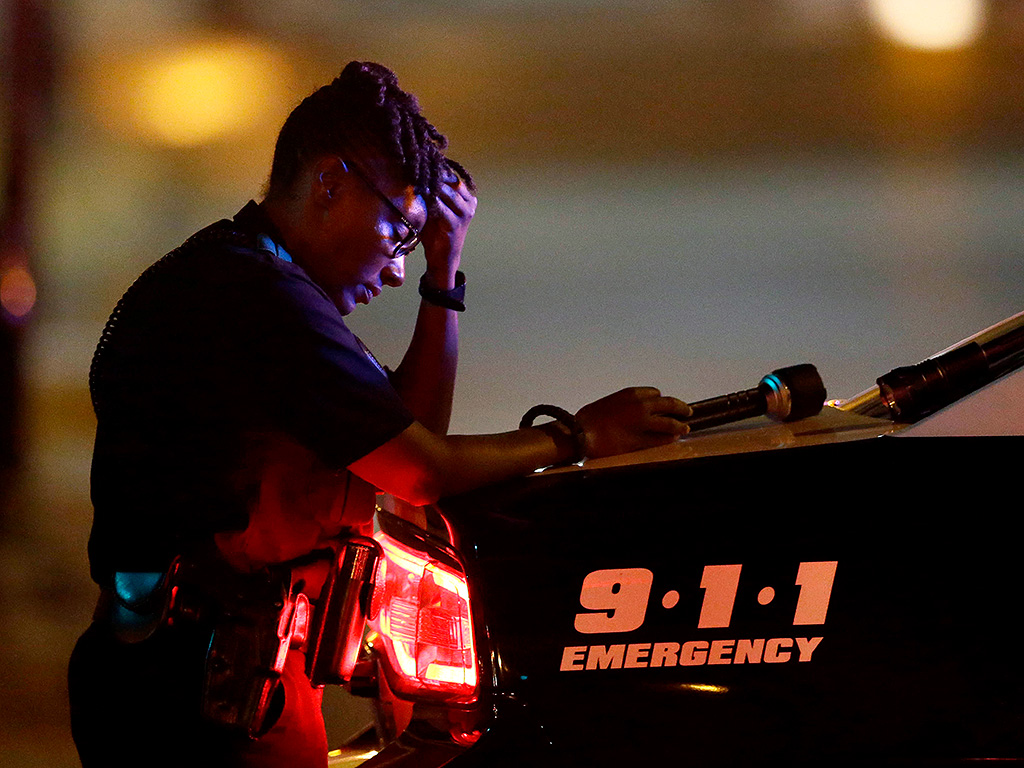 Dallas Shooting: Loved Ones Remember 5 Victims : People.com